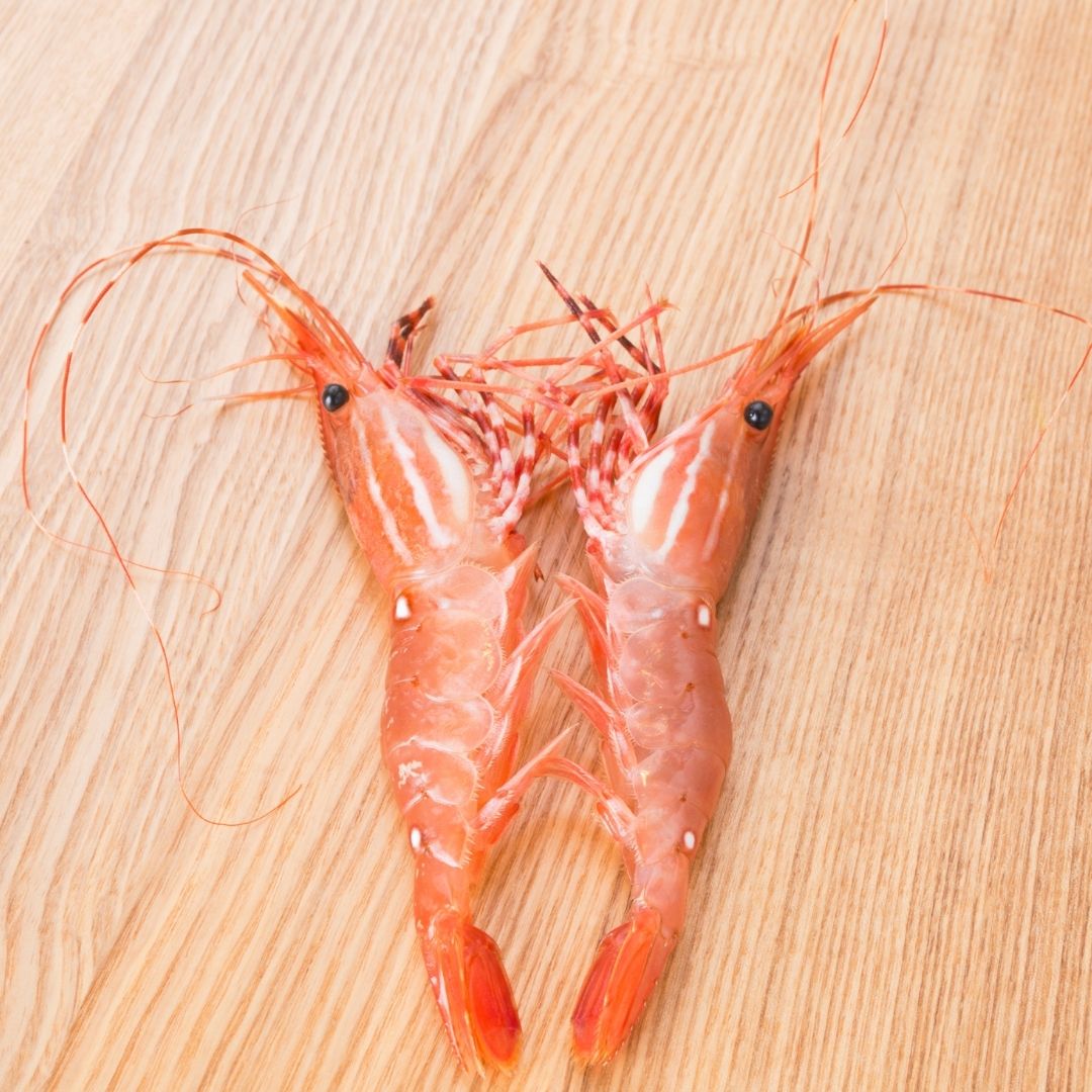 Are all prawns frozen at sea?