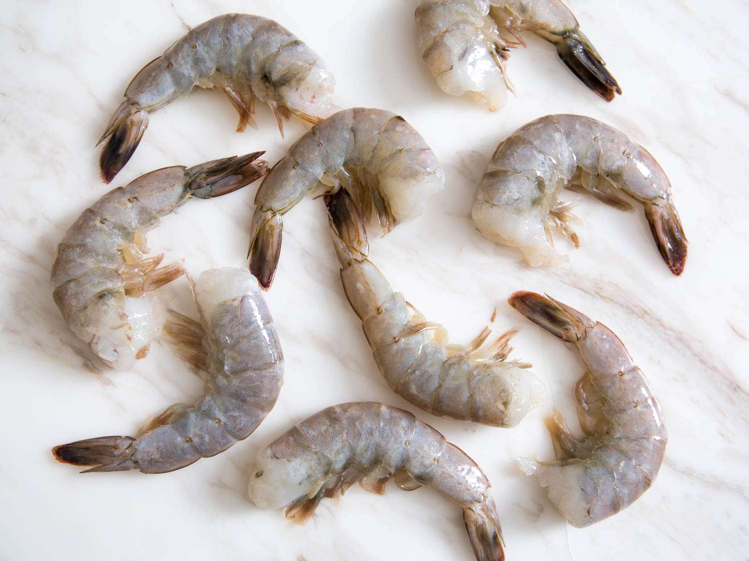 Are all raw shrimp GREY?