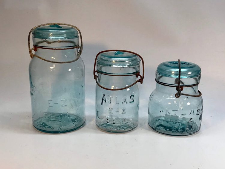 Are any Mason jars worth money?