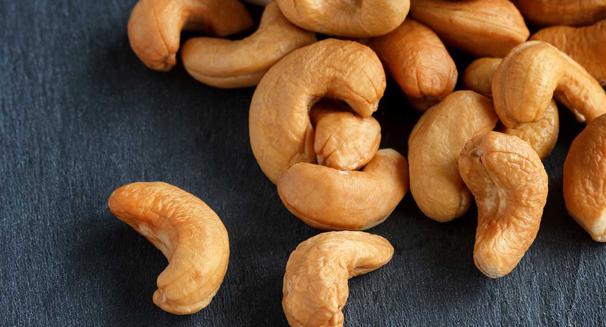 Are cashews high in estrogen?