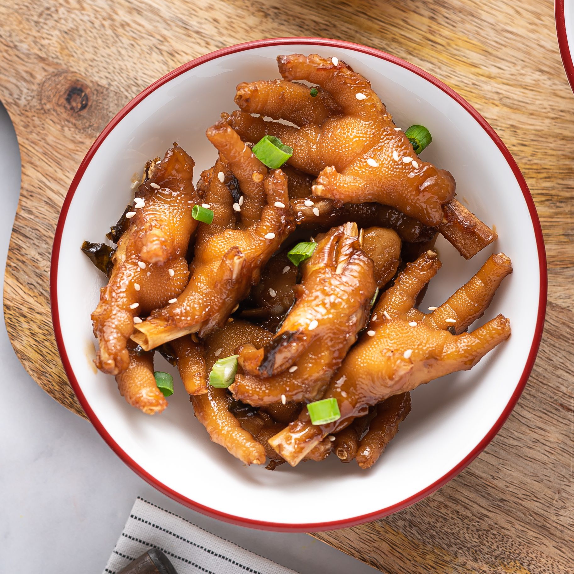 Are chicken feet tasty?