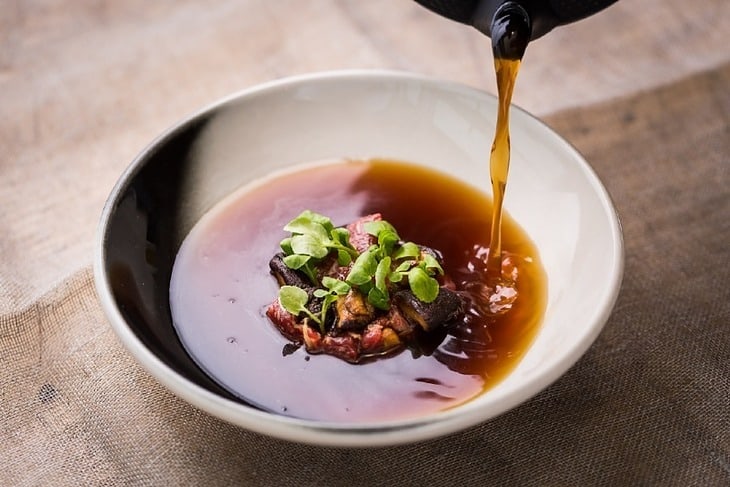 Are consomme and bouillon the same?