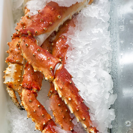 Are crab legs liquid before cooking?