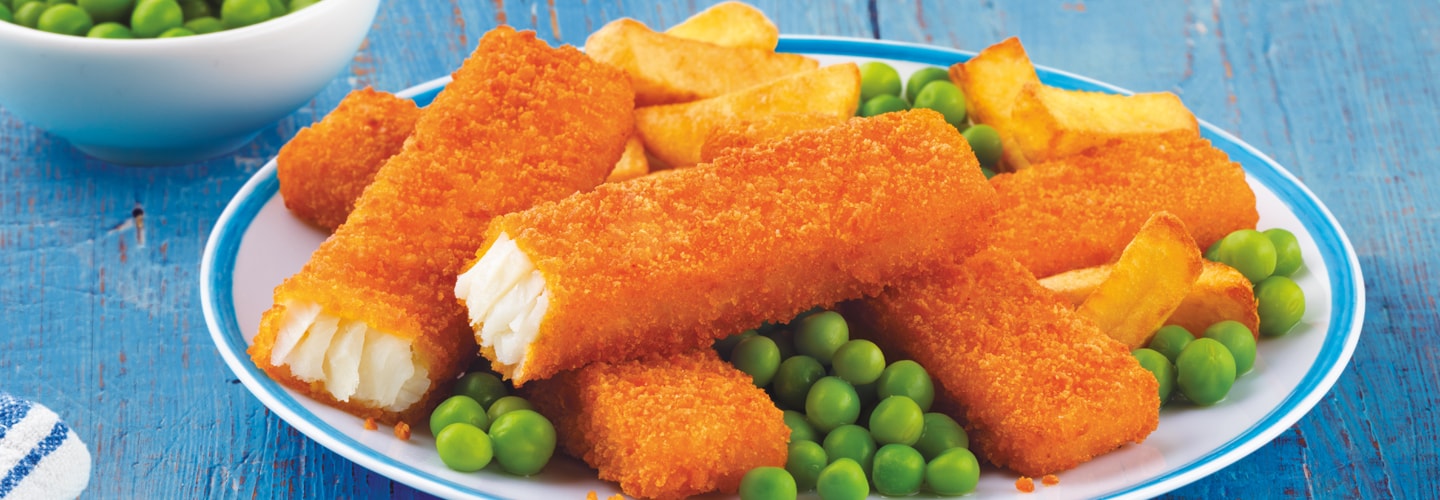 Are fish fingers high in carbs?