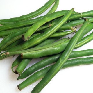 Are green beans and soybeans the same?