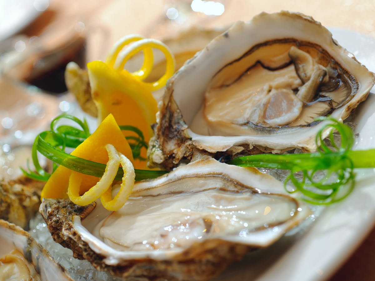 Are leftover oysters safe to eat?