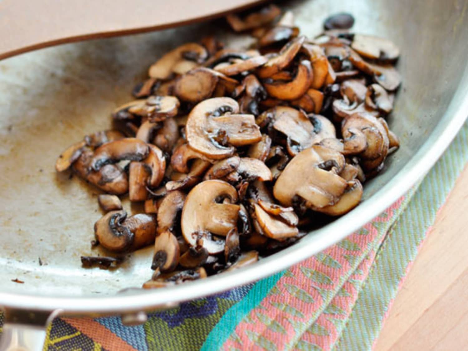 Are mushrooms still healthy when cooked?