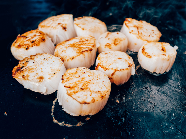 Are scallops bad for your stomach?