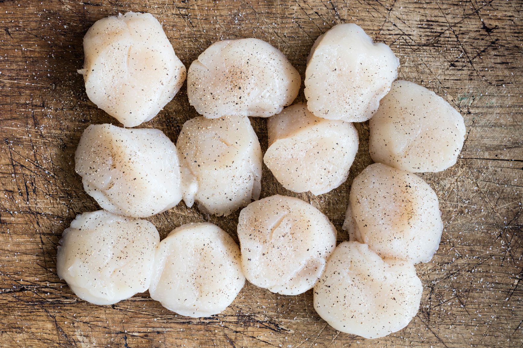 Are scallops fresh or frozen?