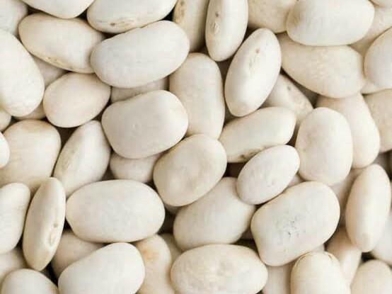 Are white beans high in calcium?