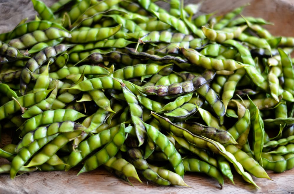 Are whole green peas the same as pigeon peas?