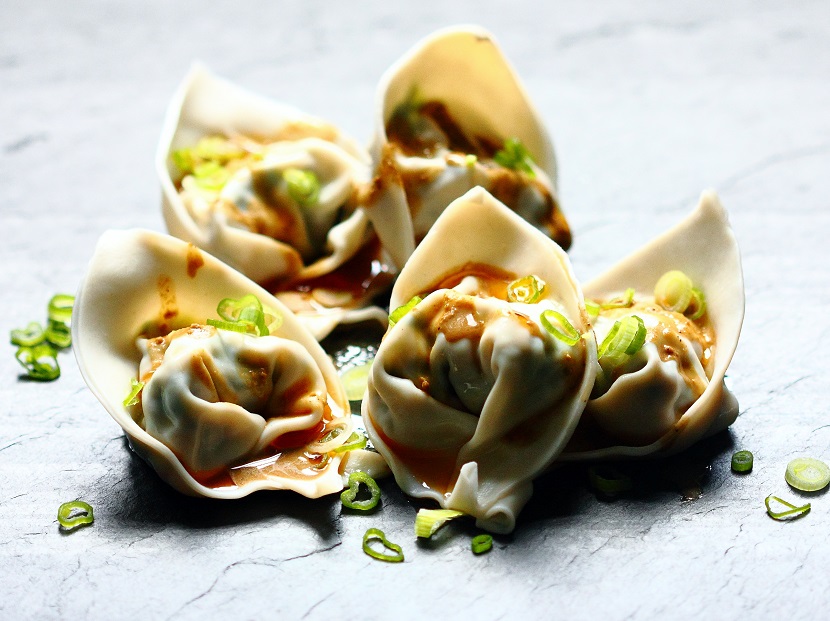 Are wontons served hot or cold?