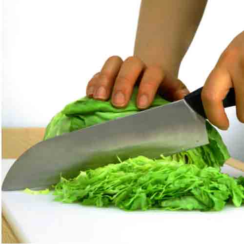 Can a bread knife cut vegetables?