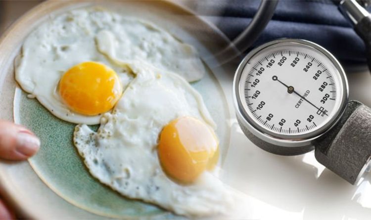 Can a person with high blood pressure eat eggs?