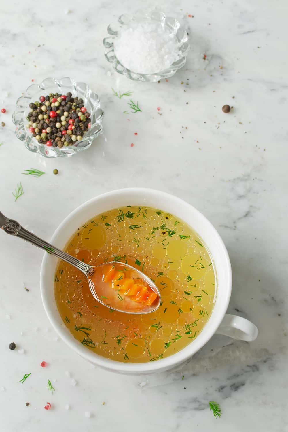 Can bad chicken broth hurt you?