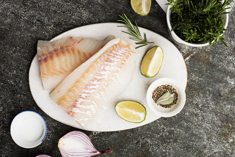Can fish fillets be frozen before cooking?
