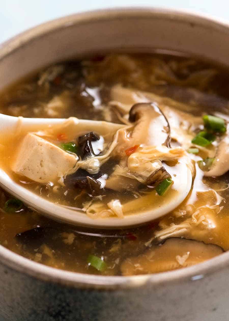 Can healthy individuals have hot and sour soup?
