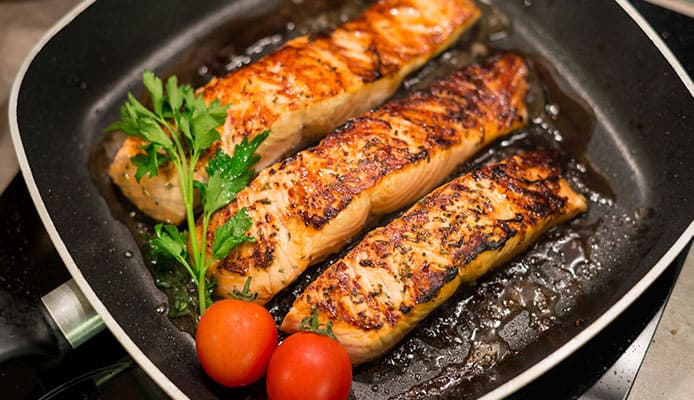 Can I cook fish in non stick pan?