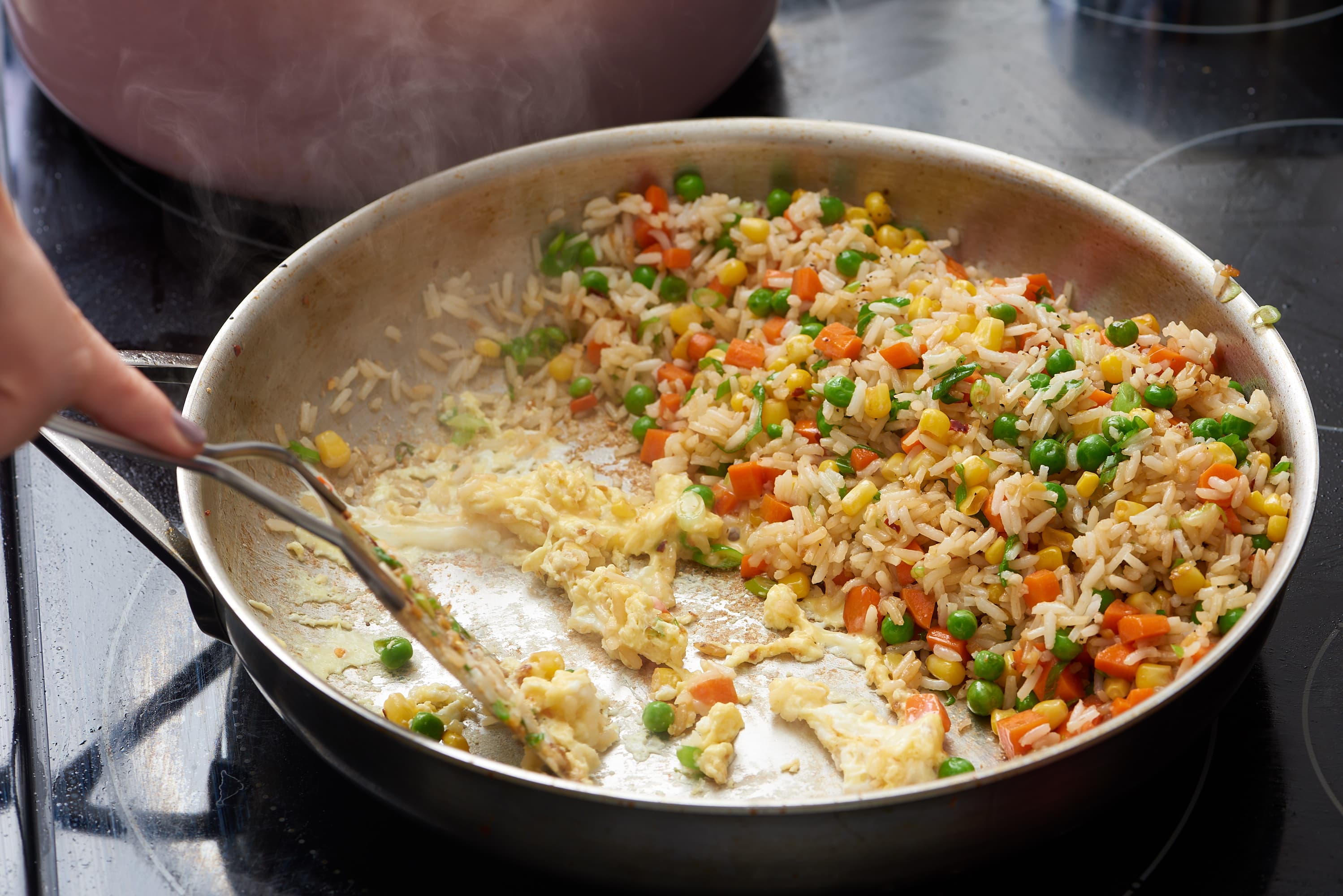 Can I cook fried rice in a non stick pan?