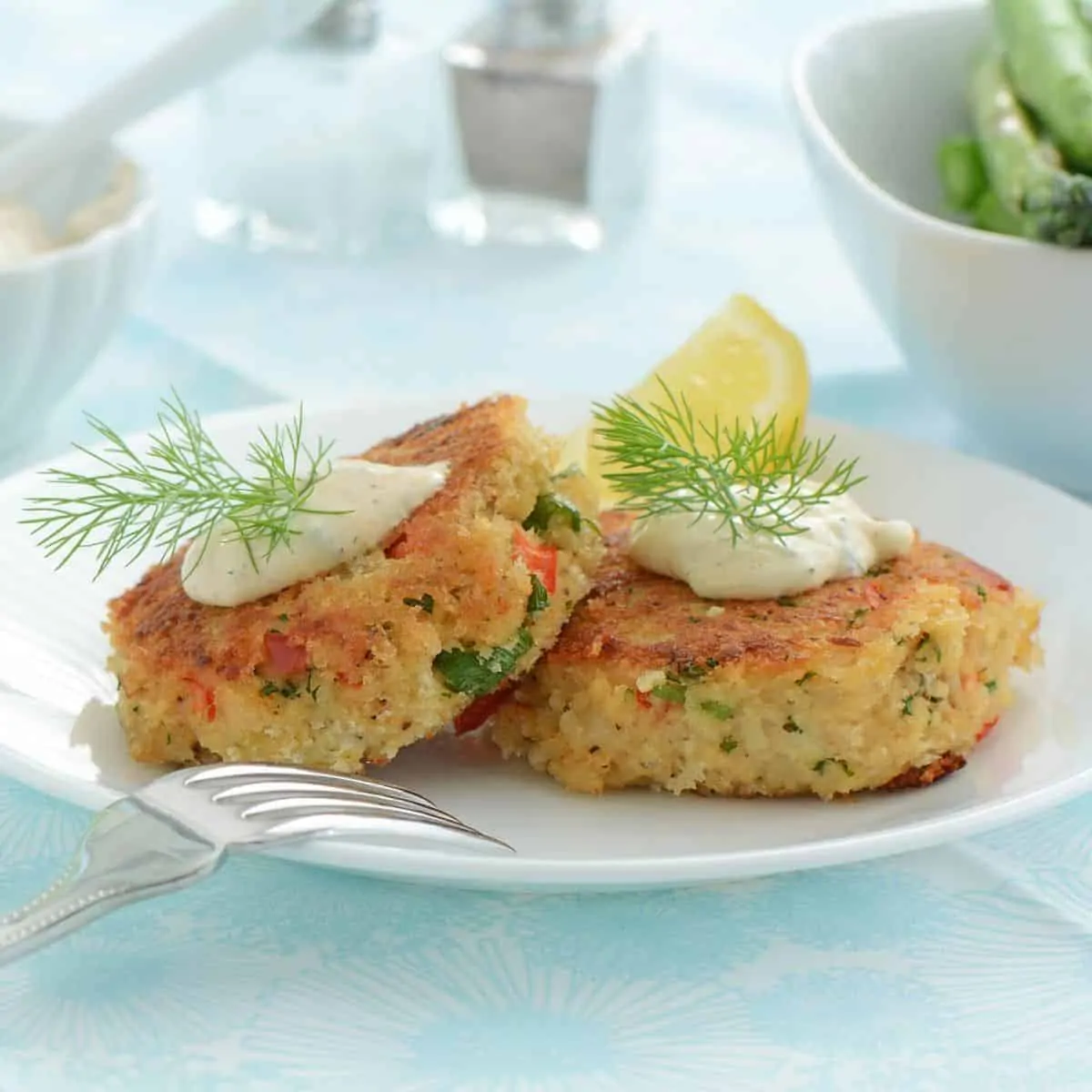 Can I deep fry frozen crab cakes?