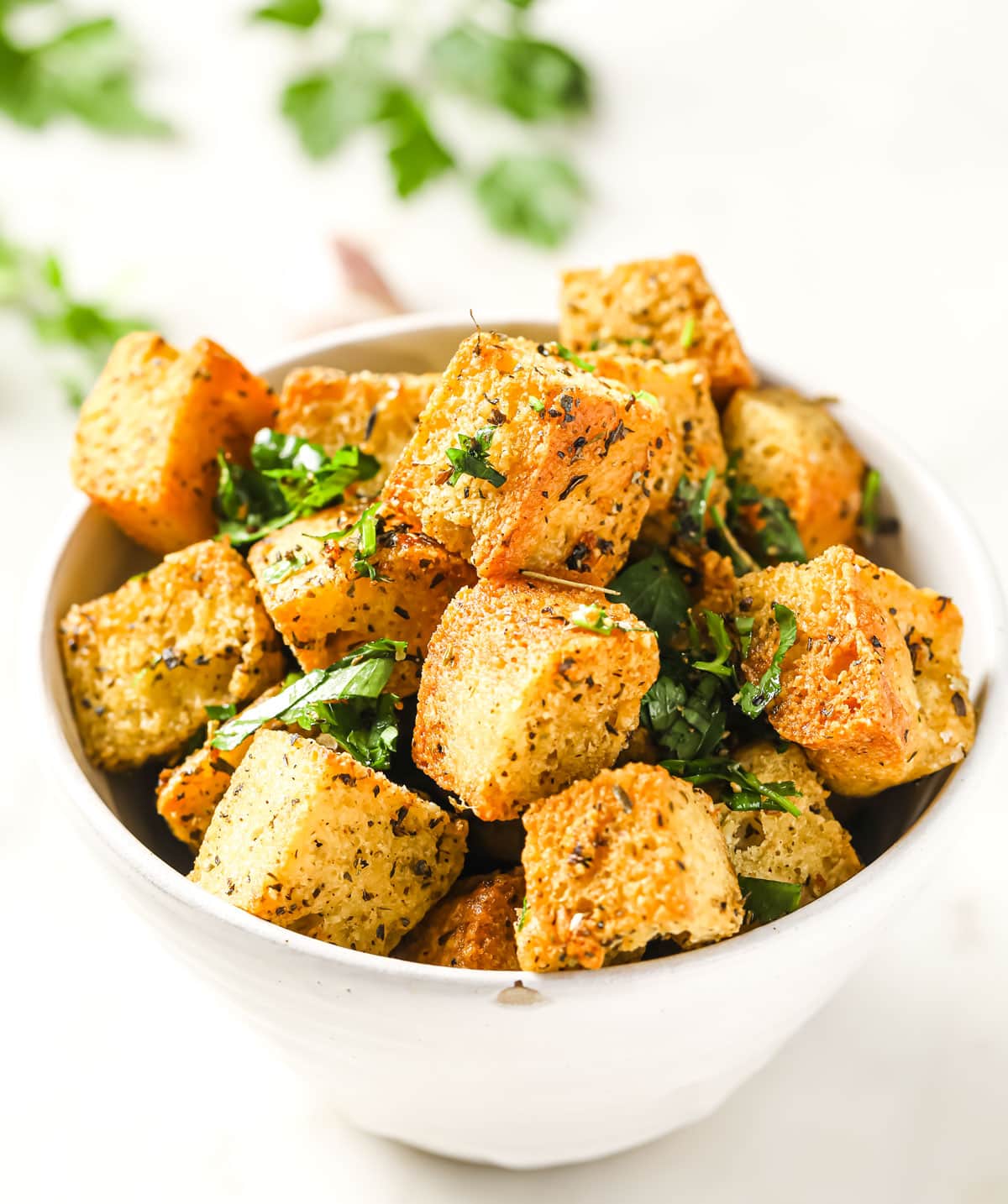 Can I eat croutons on a low carb diet?