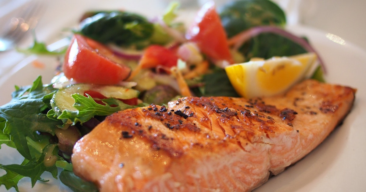 Can I eat salmon everyday while pregnant?
