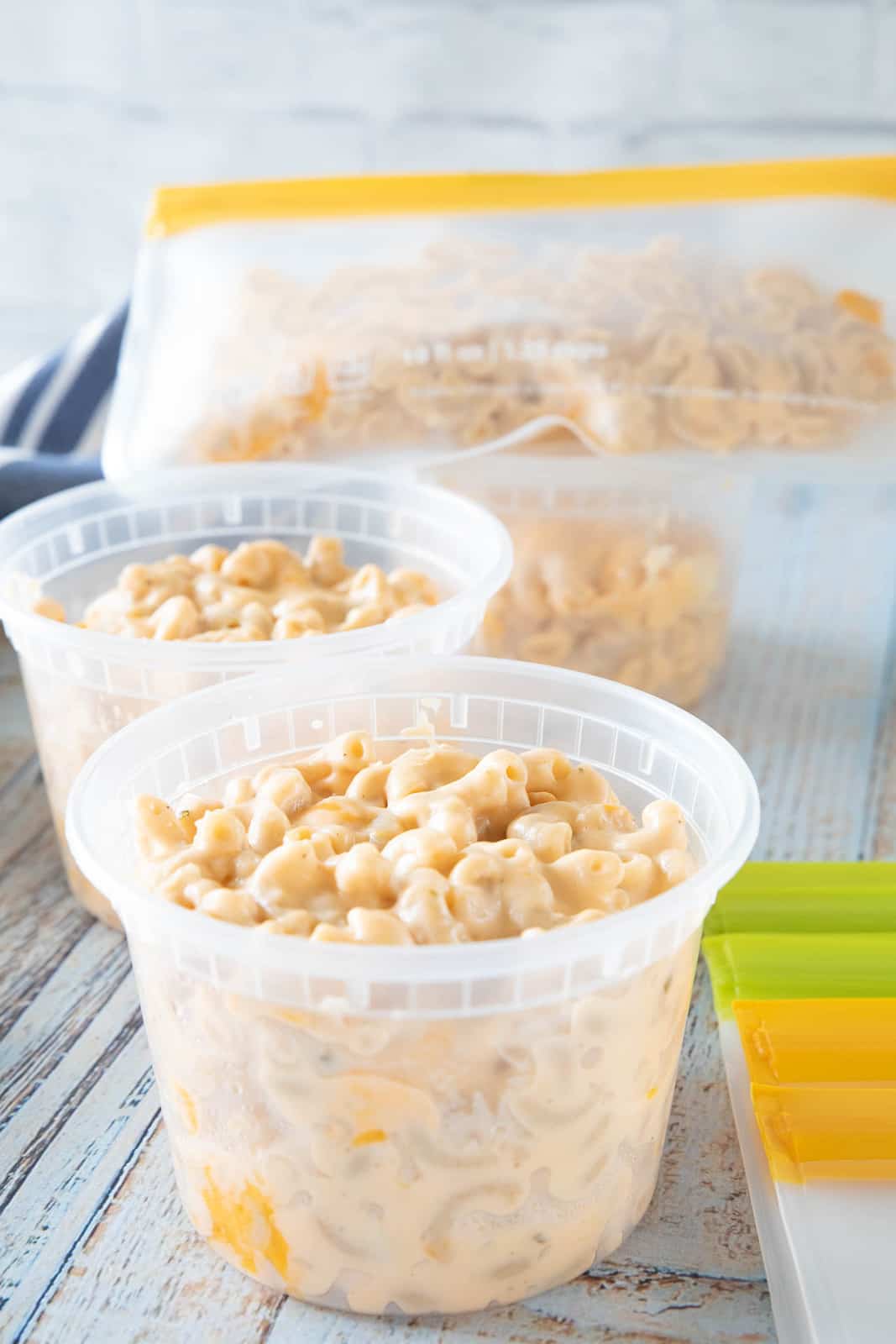 Can I freeze homemade mac and cheese sauce?