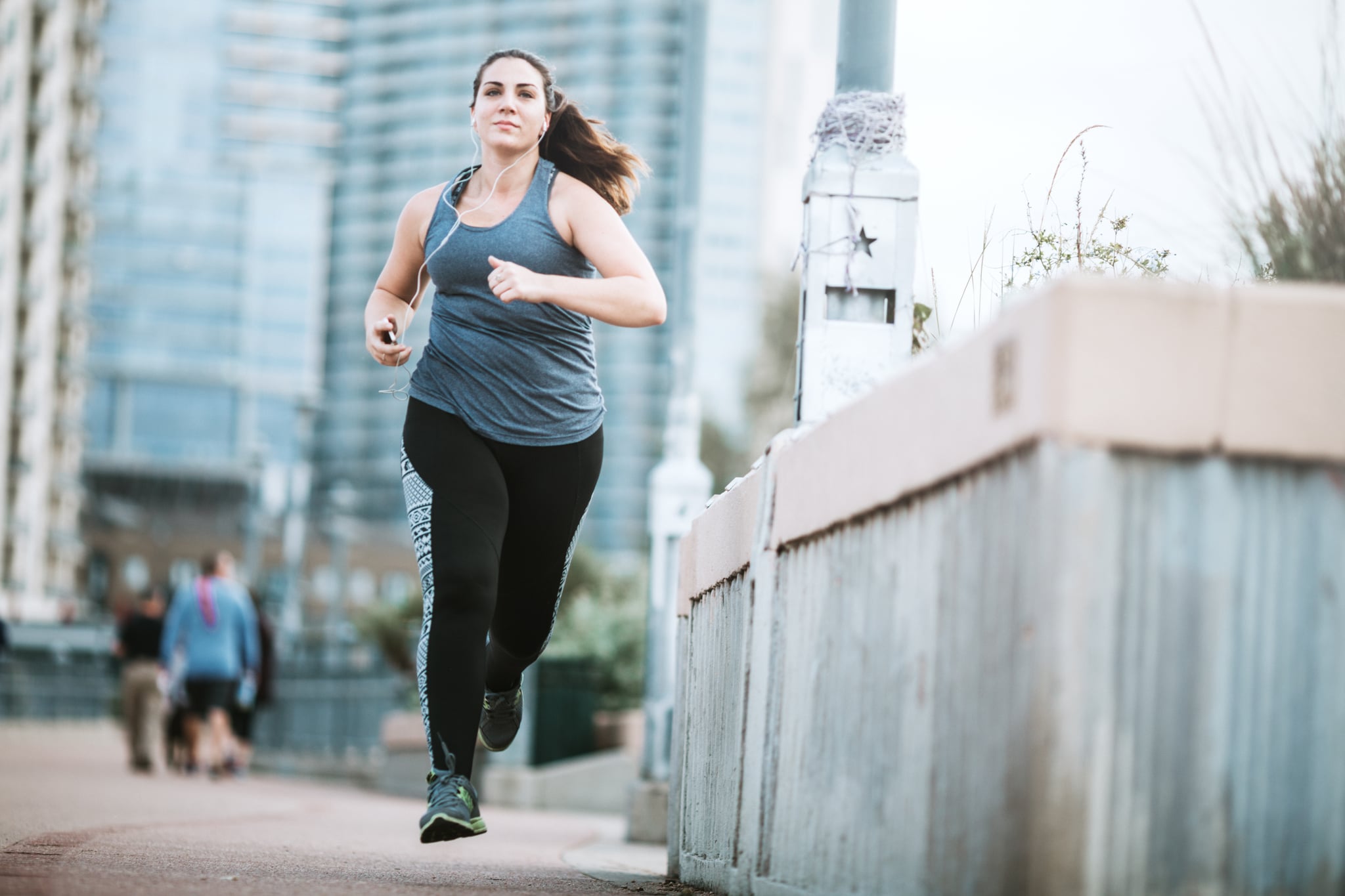 Can I lose weight by running 30 minutes a day?