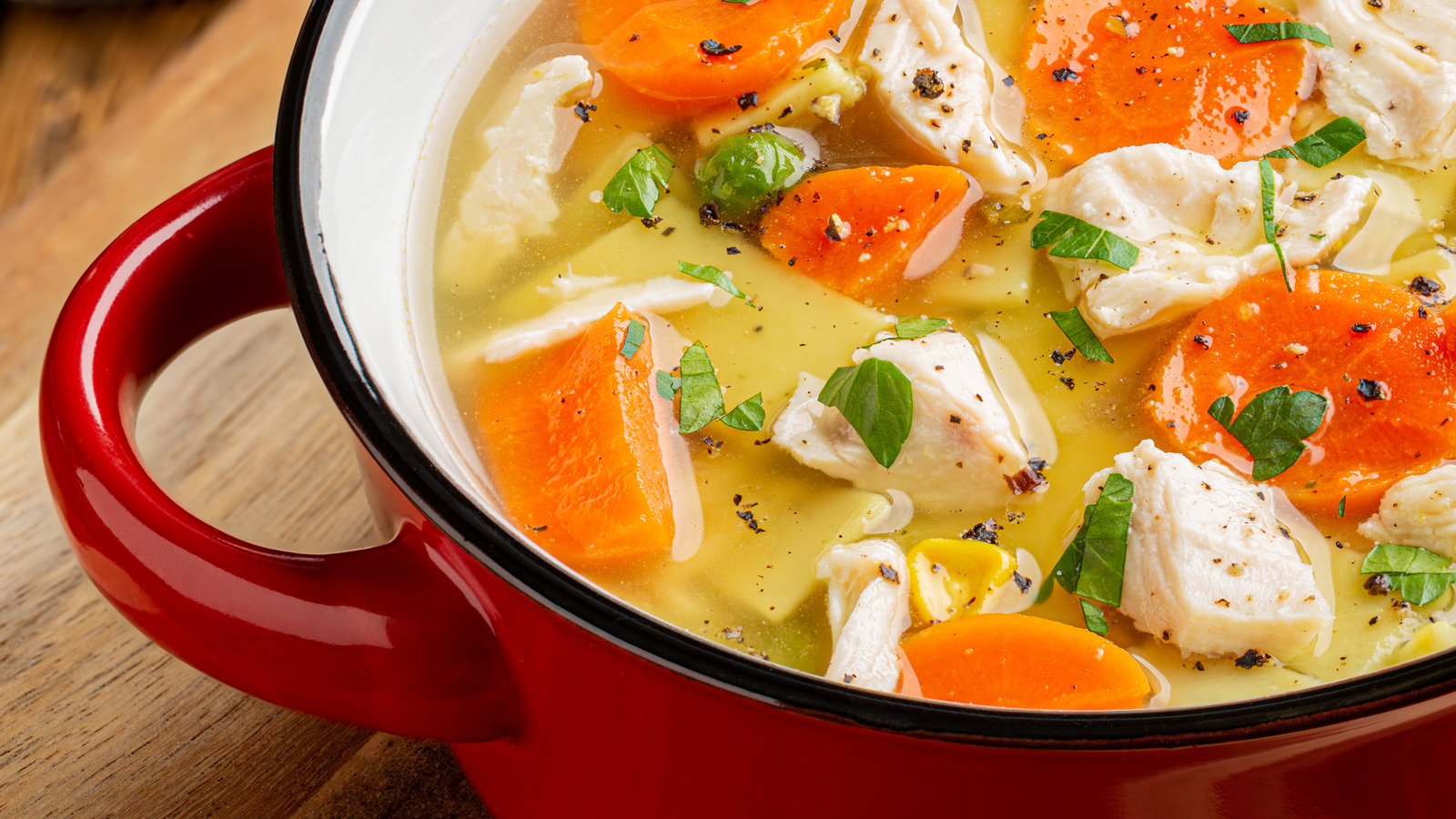 Can I lose weight eating only chicken noodle soup?