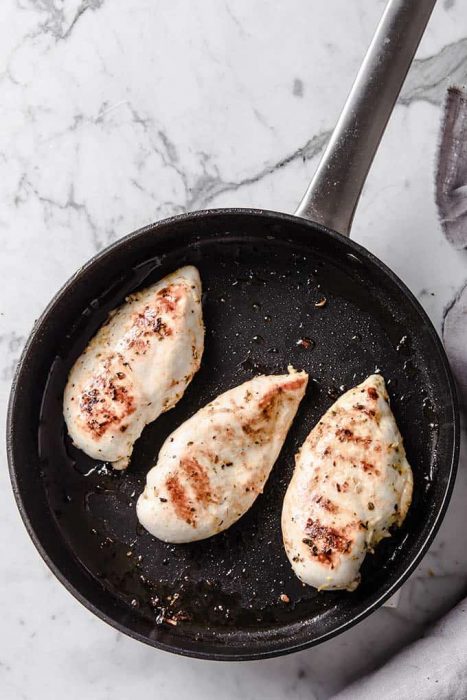 Can I put frozen chicken in a skillet?