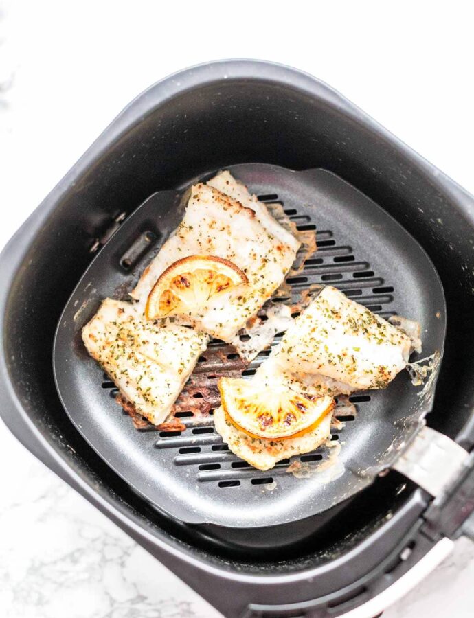 Can I put frozen fish in the air fryer?