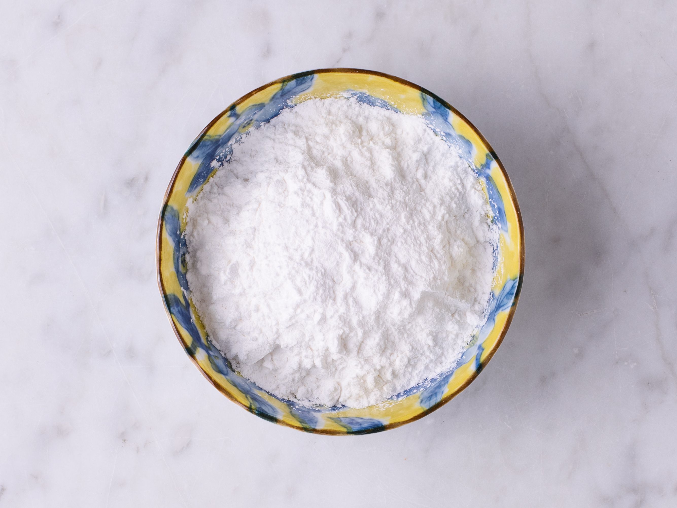 Can I substitute cornstarch for flour in gravy recipe?