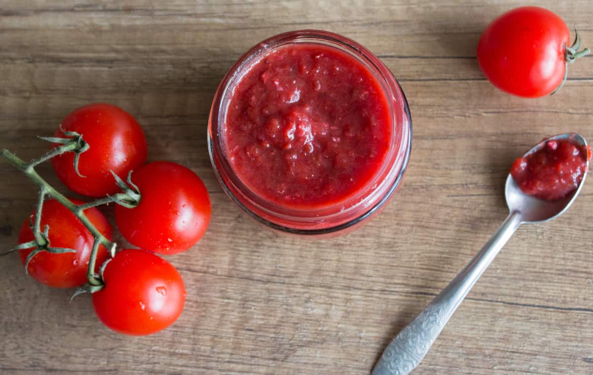 Can I substitute crushed tomatoes for tomatoes?