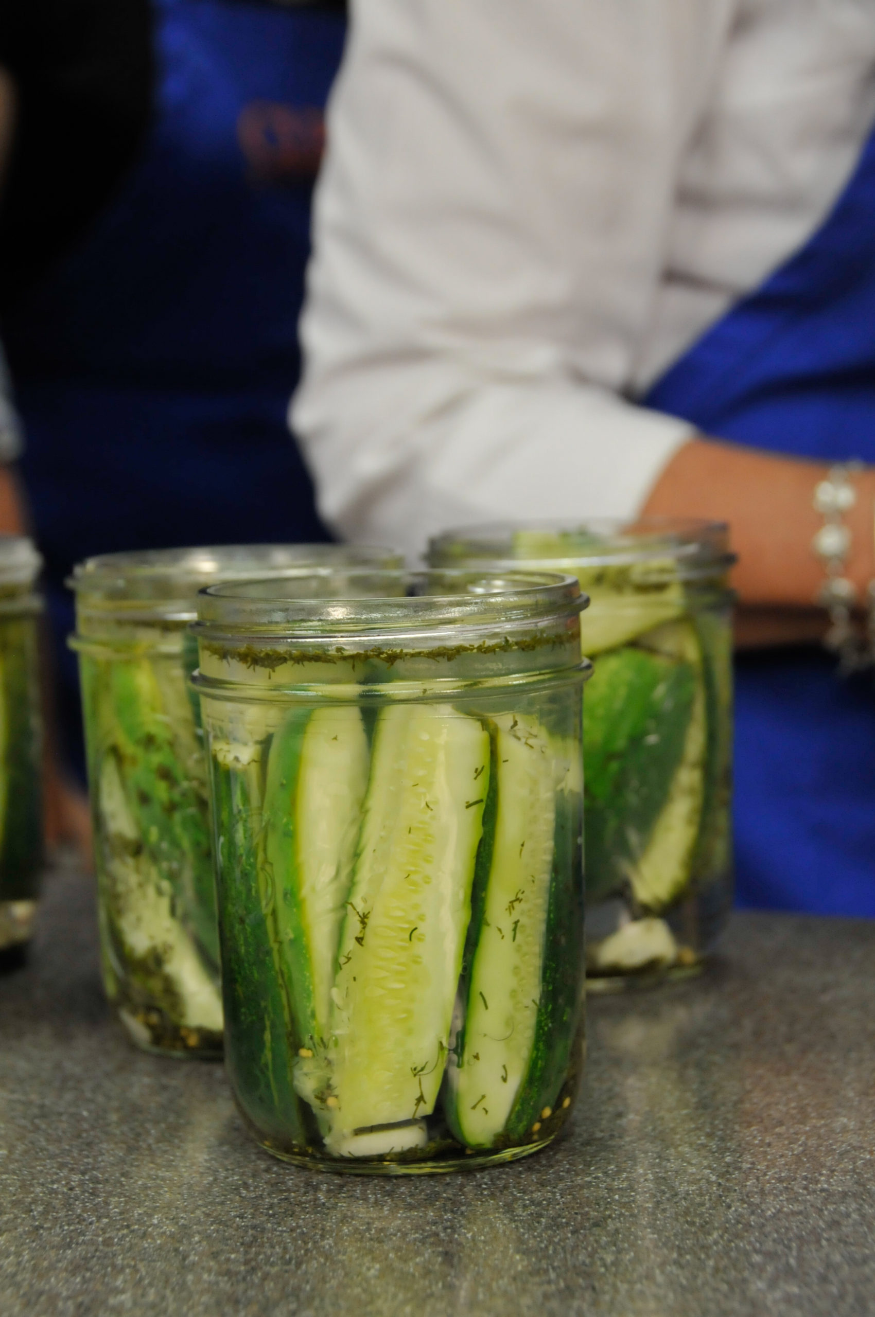 Can I use distilled water for pickling?