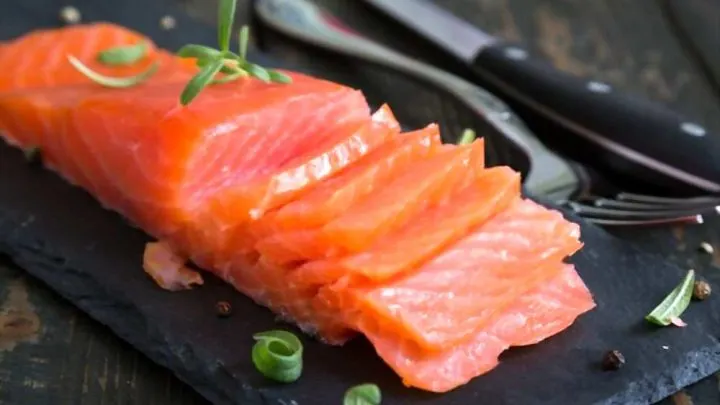 Can I vacuum seal and freeze smoked salmon?