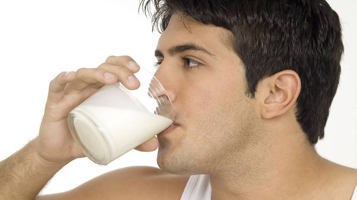 Can males drink soy milk?