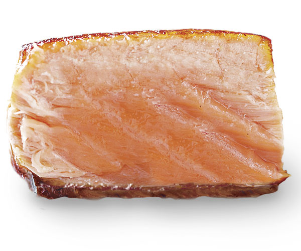 Can salmon be served rare?