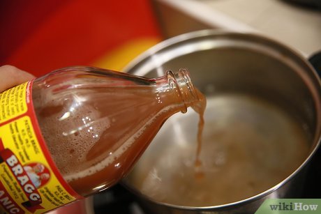 Can you add apple cider vinegar to cooking?