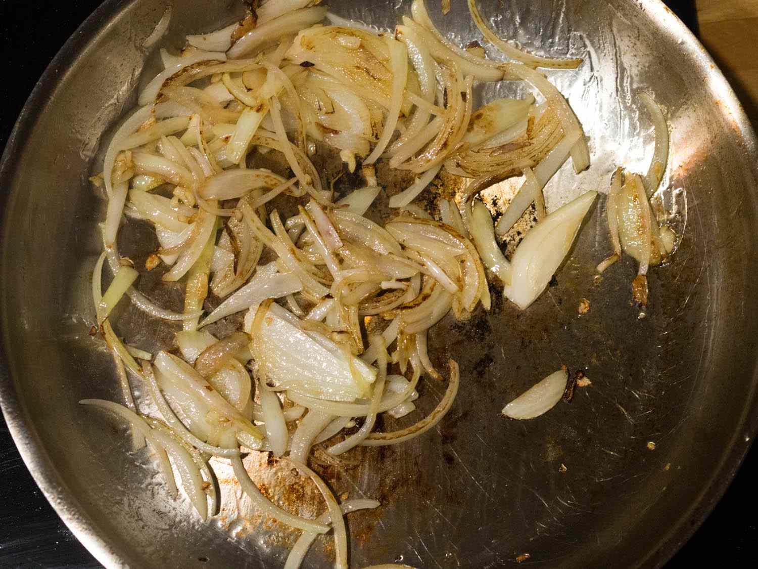 Can you add garlic at the end of cooking?