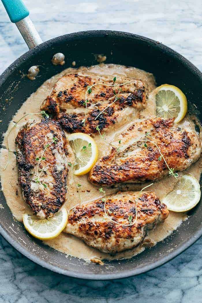 Can you add thyme leaves to chicken?