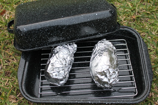 Can you bake potatoes in a solar oven?