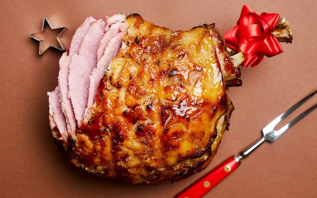 Can you boil Christmas ham the day before?