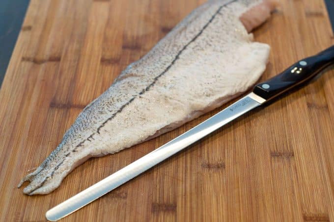 Can you bread fish with skin on?