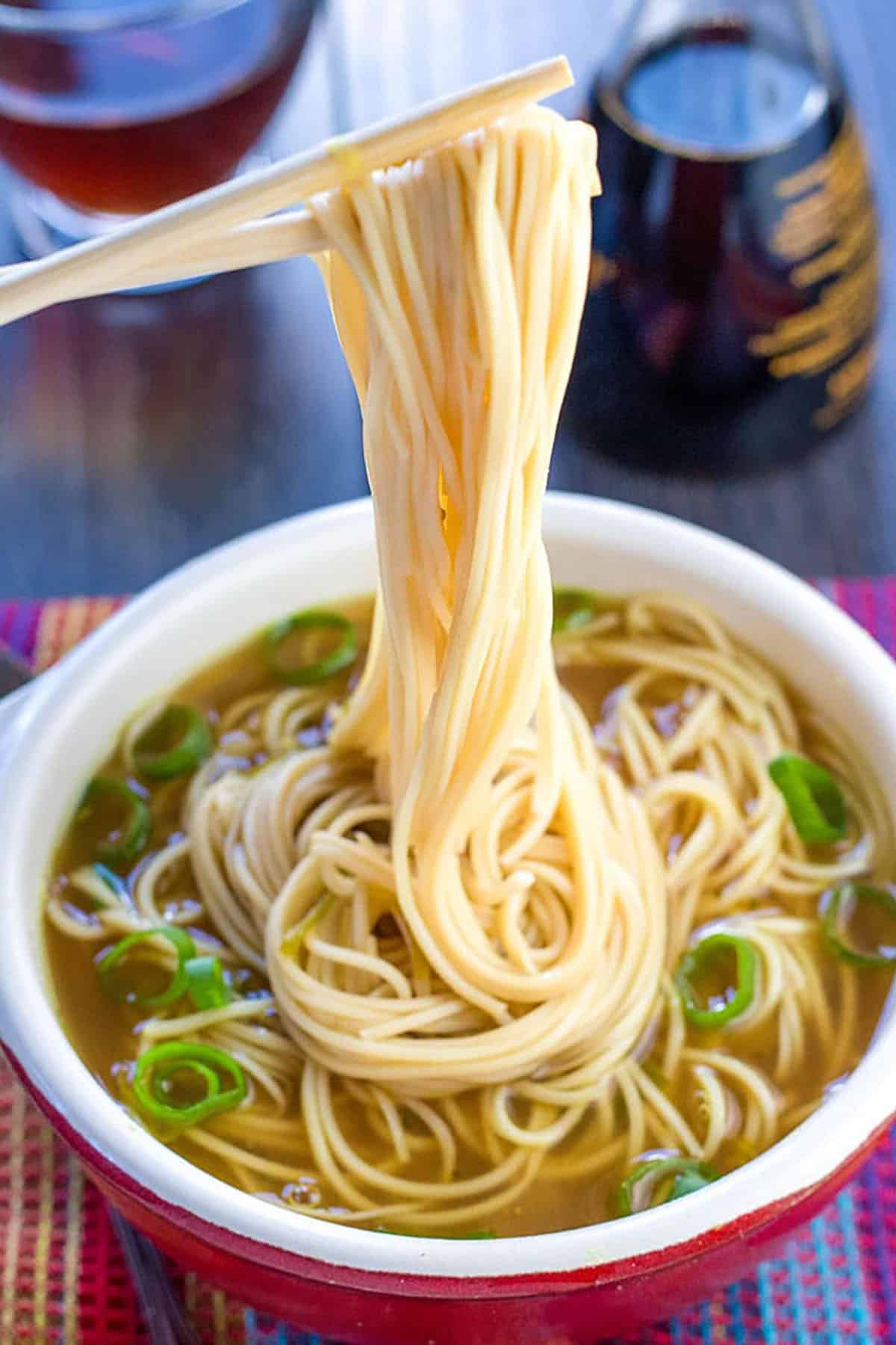 Can you cook dry noodles in broth?