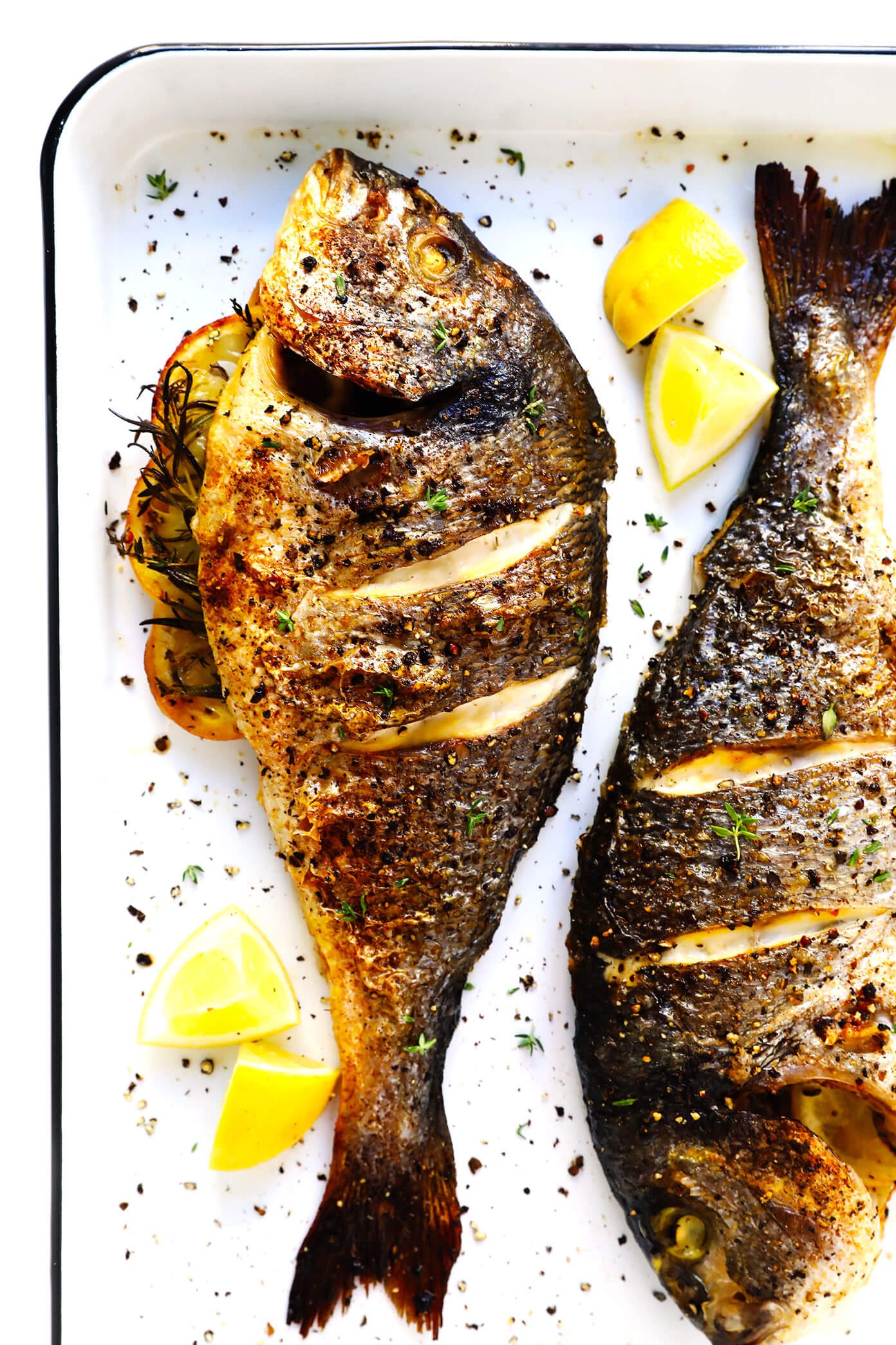 Can you cook fish with scales on in the oven?