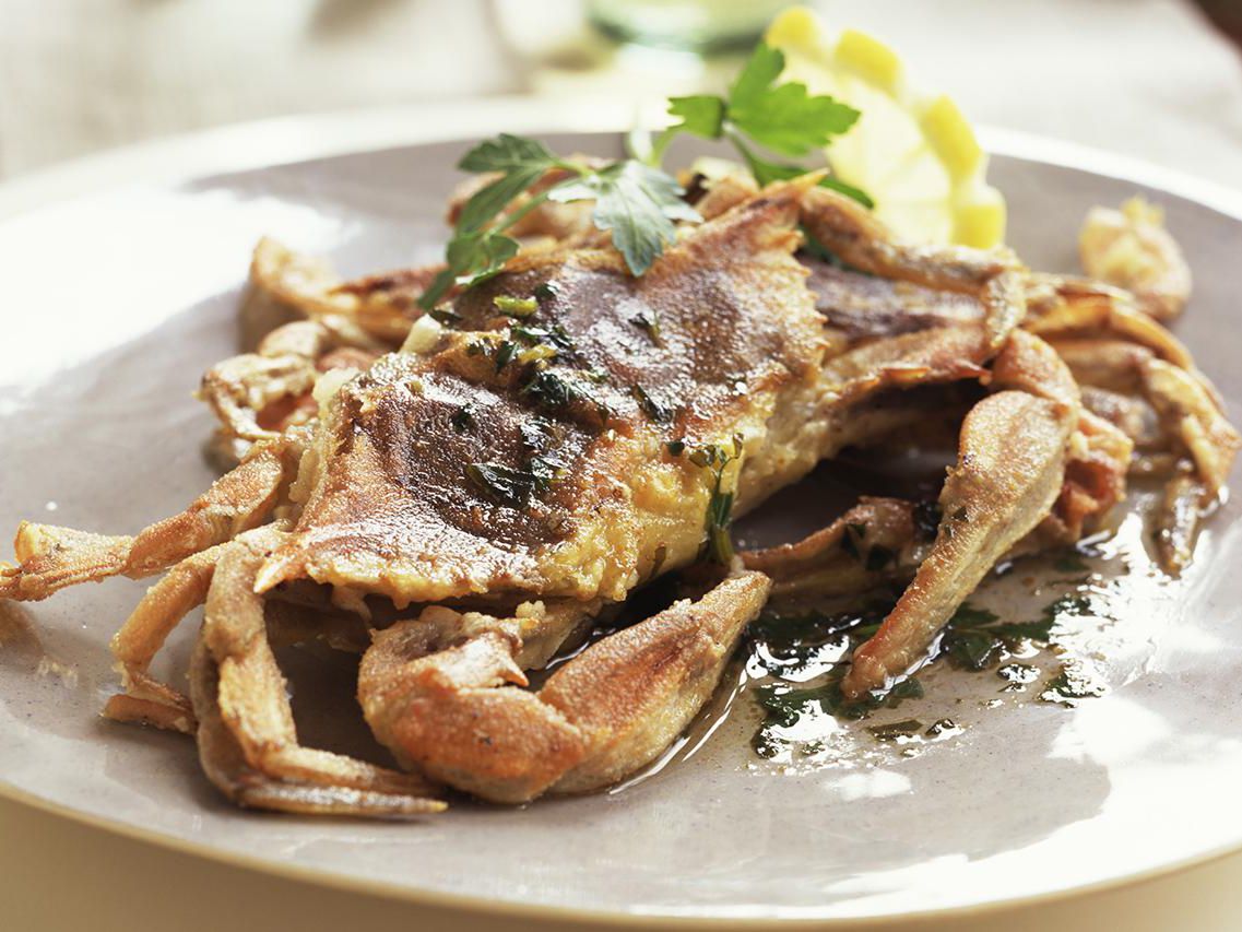 Can you cook frozen soft shell crabs?