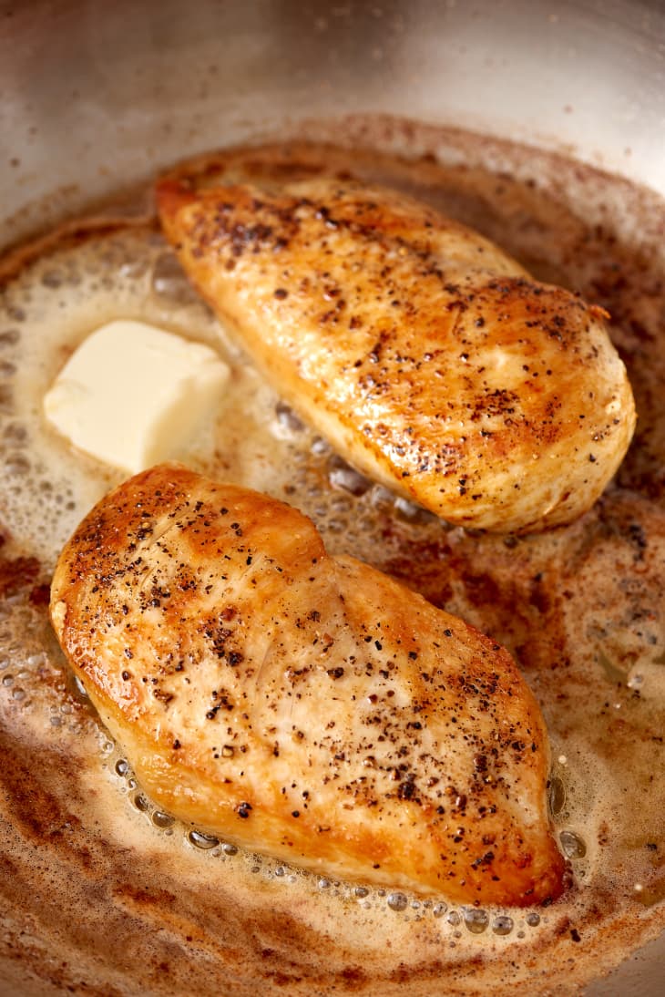 Can you cook other things in the same pan as chicken?