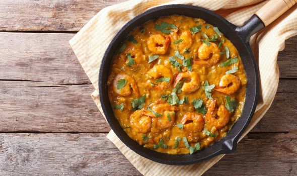 Can you cook prawns from frozen in a curry?