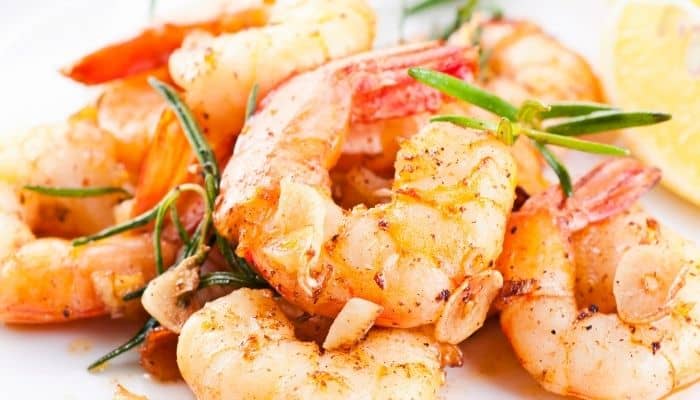Can you cook prawns then freeze?