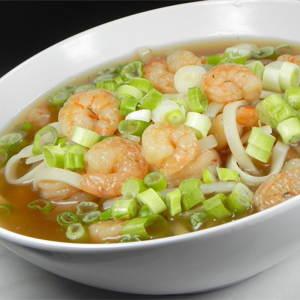 Can you cook raw shrimp in a soup?